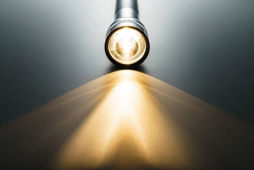 DIY Maintenance and Care for Your Flashlights - Police Security Flashlights